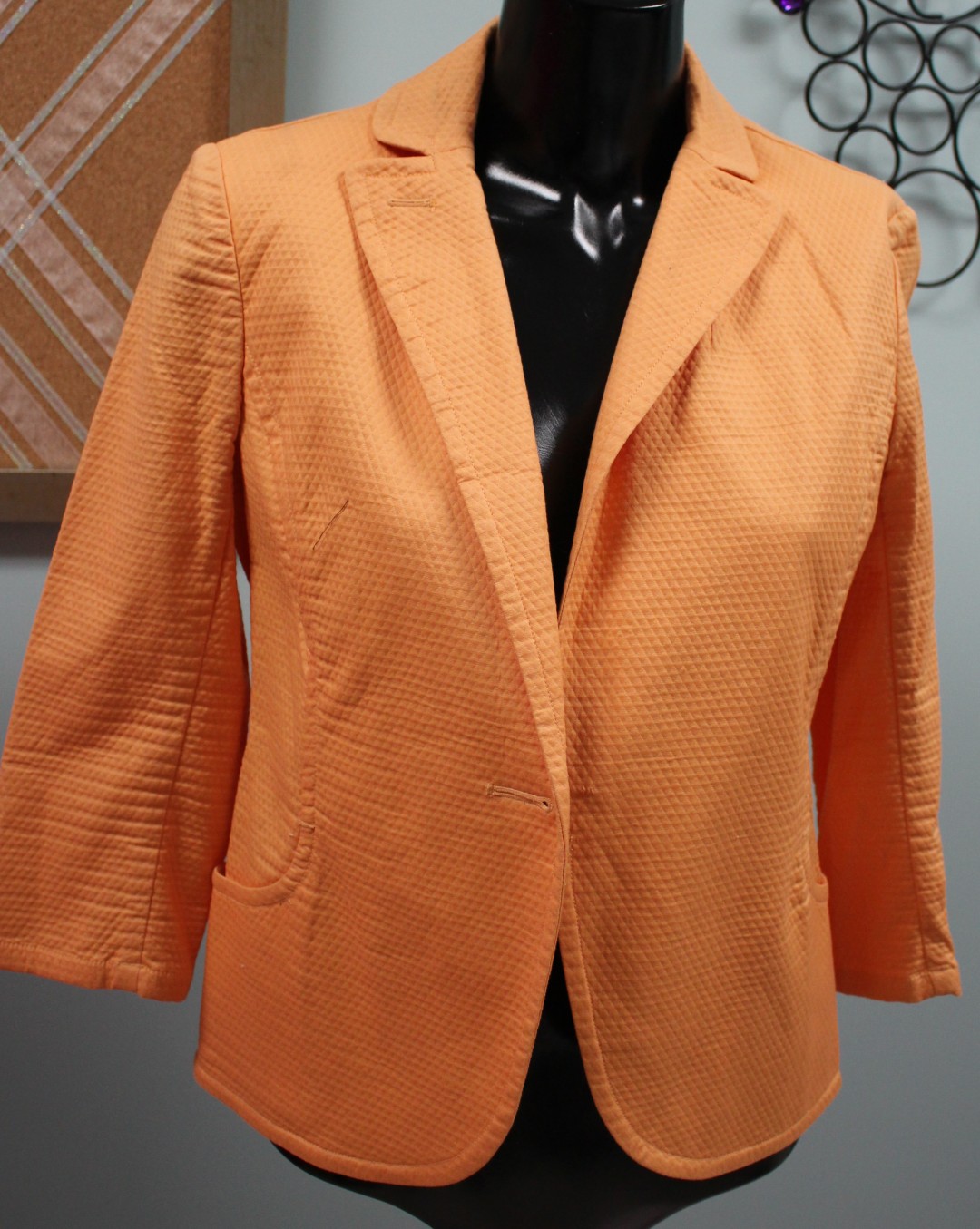 Learn to Sew Custom Removable Shoulder Pads ~ Angela Wolf's Sewing Blog