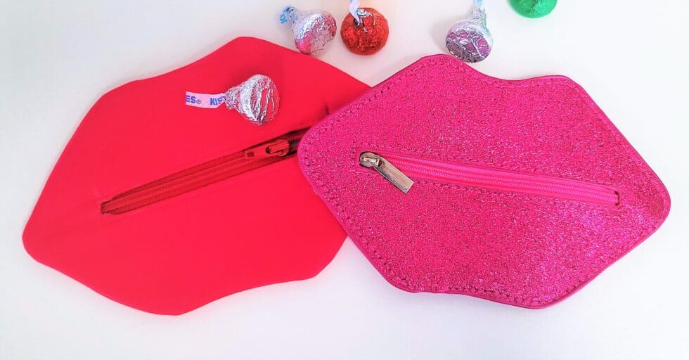 VLOG 212: Design and Sew a Zippered Lip Bag ~ Angela Wolf's Sewing Blog